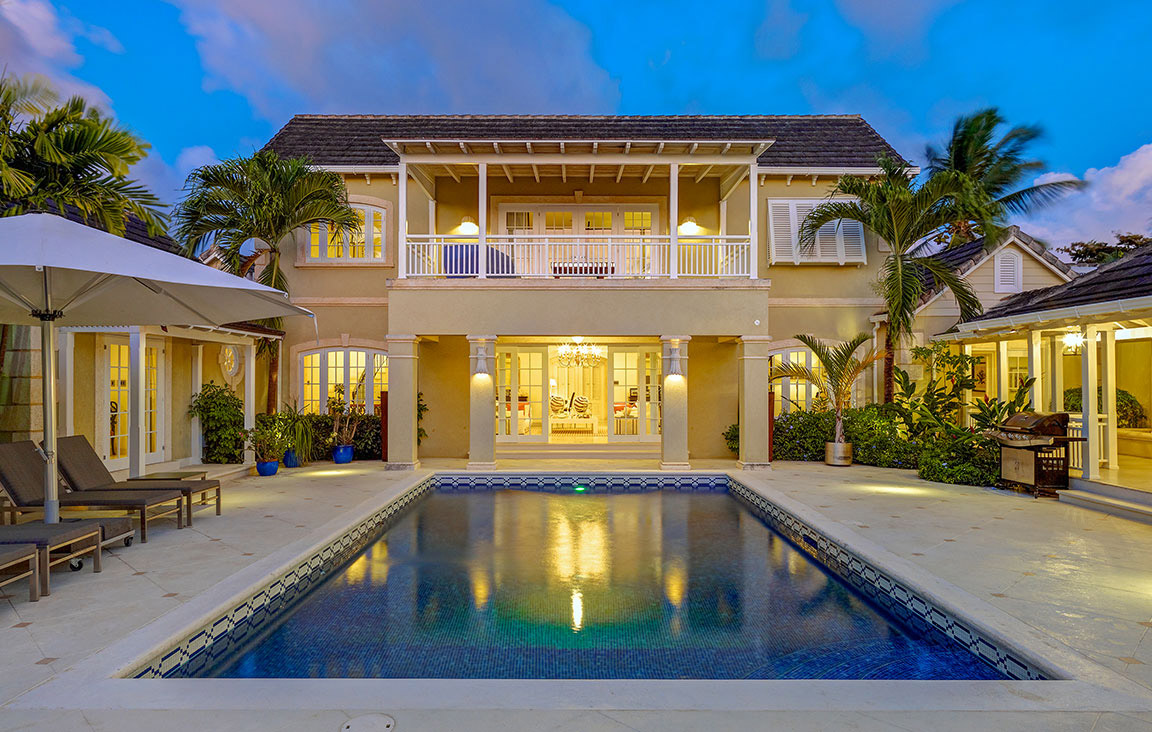 Rental Escapes - Luxury Lifestyle Awards