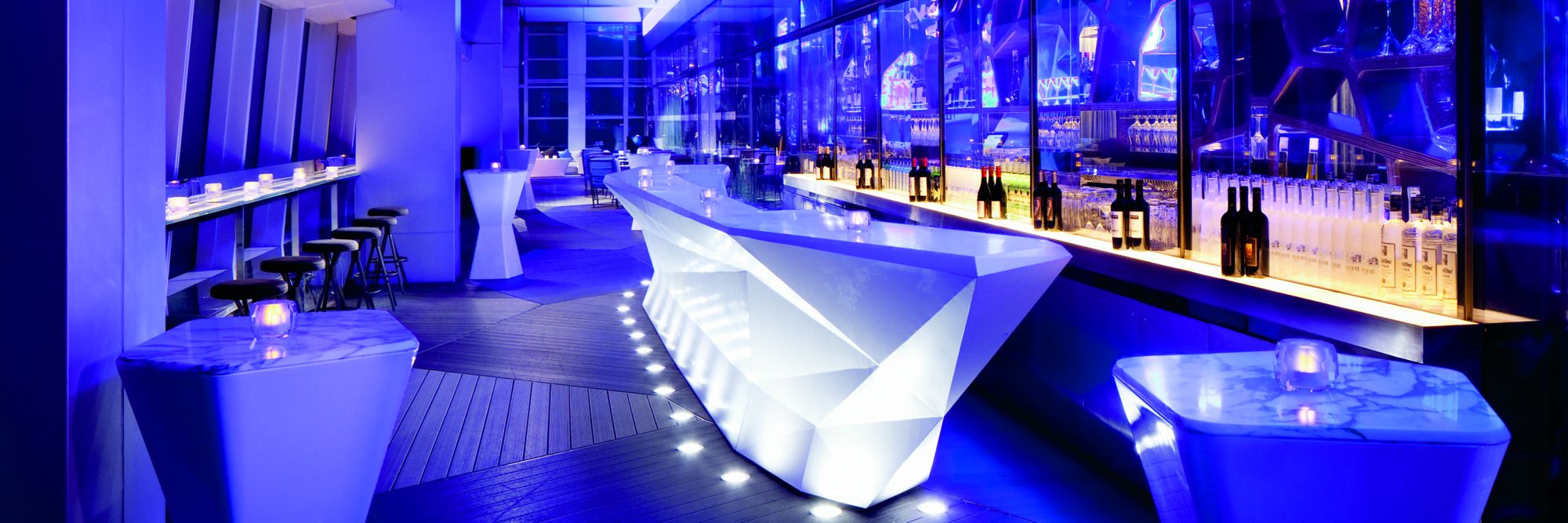 Ozone Bar at The Ritz-Carlton Hotel - Luxury Lifestyle Awards