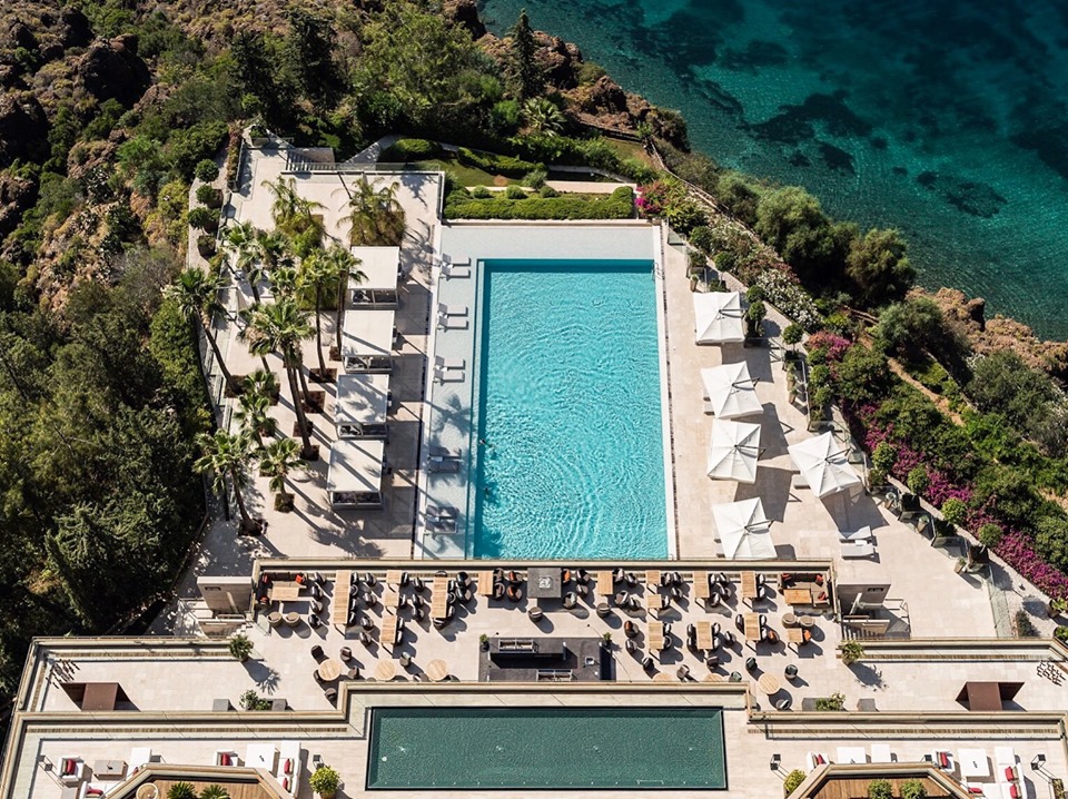 D Maris Bay - Luxury Lifestyle Awards