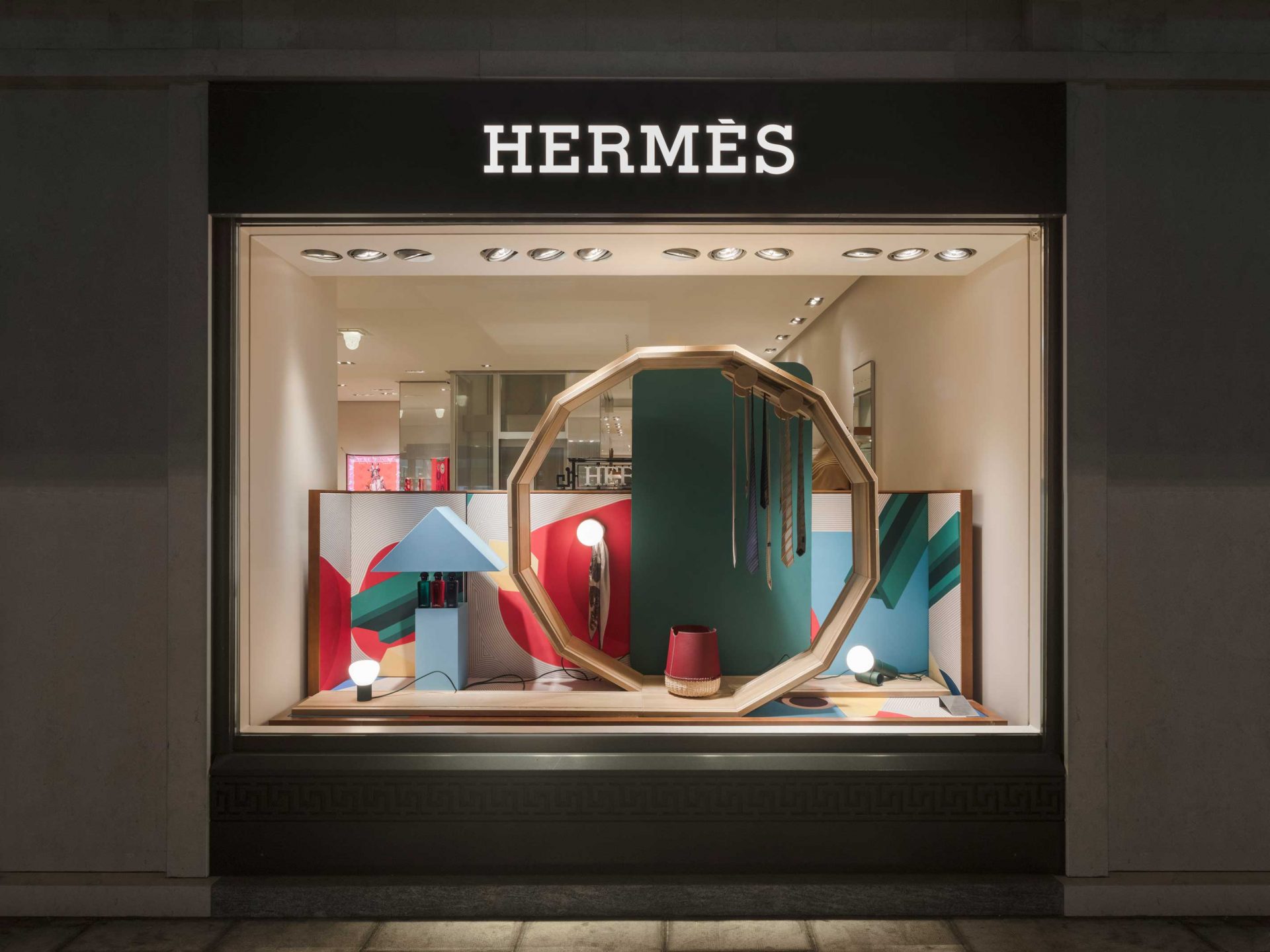 Adrien Rovero Studio - Luxury Lifestyle Awards