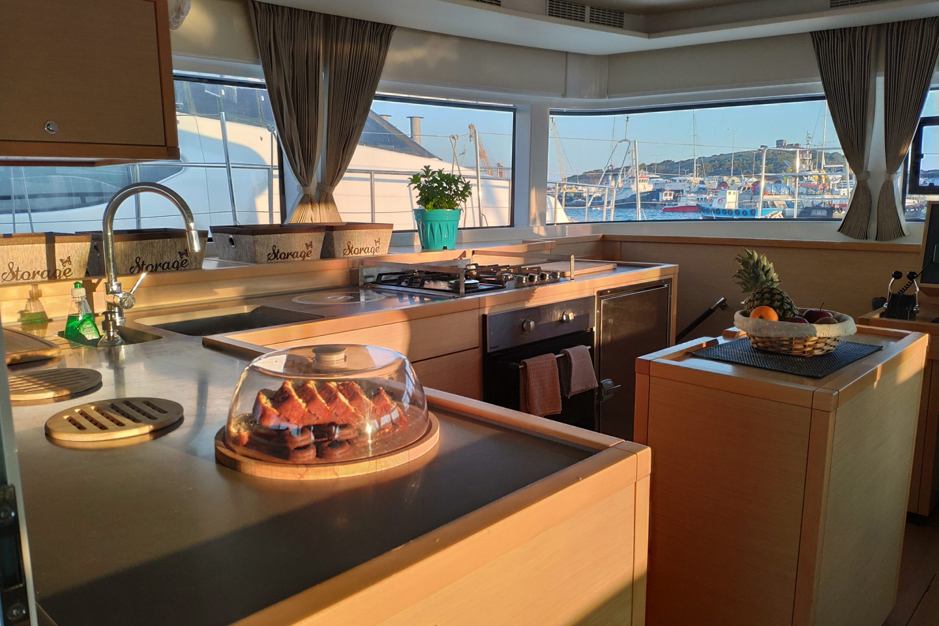 The Many Shades of Perfect Yachting - Luxury Lifestyle Awards