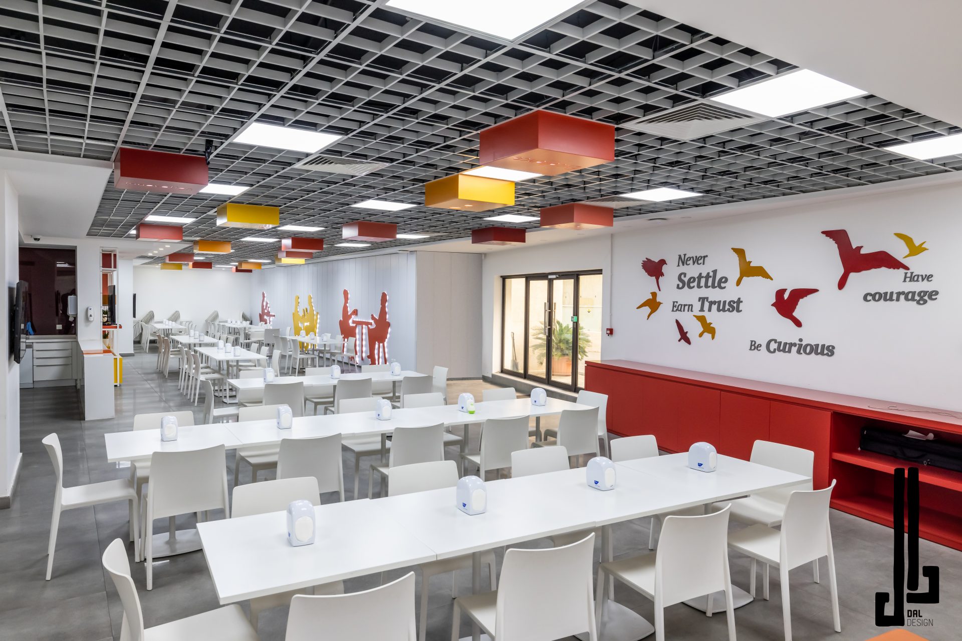 PWC Cafeteria by Daldesign - Luxury Lifestyle Awards