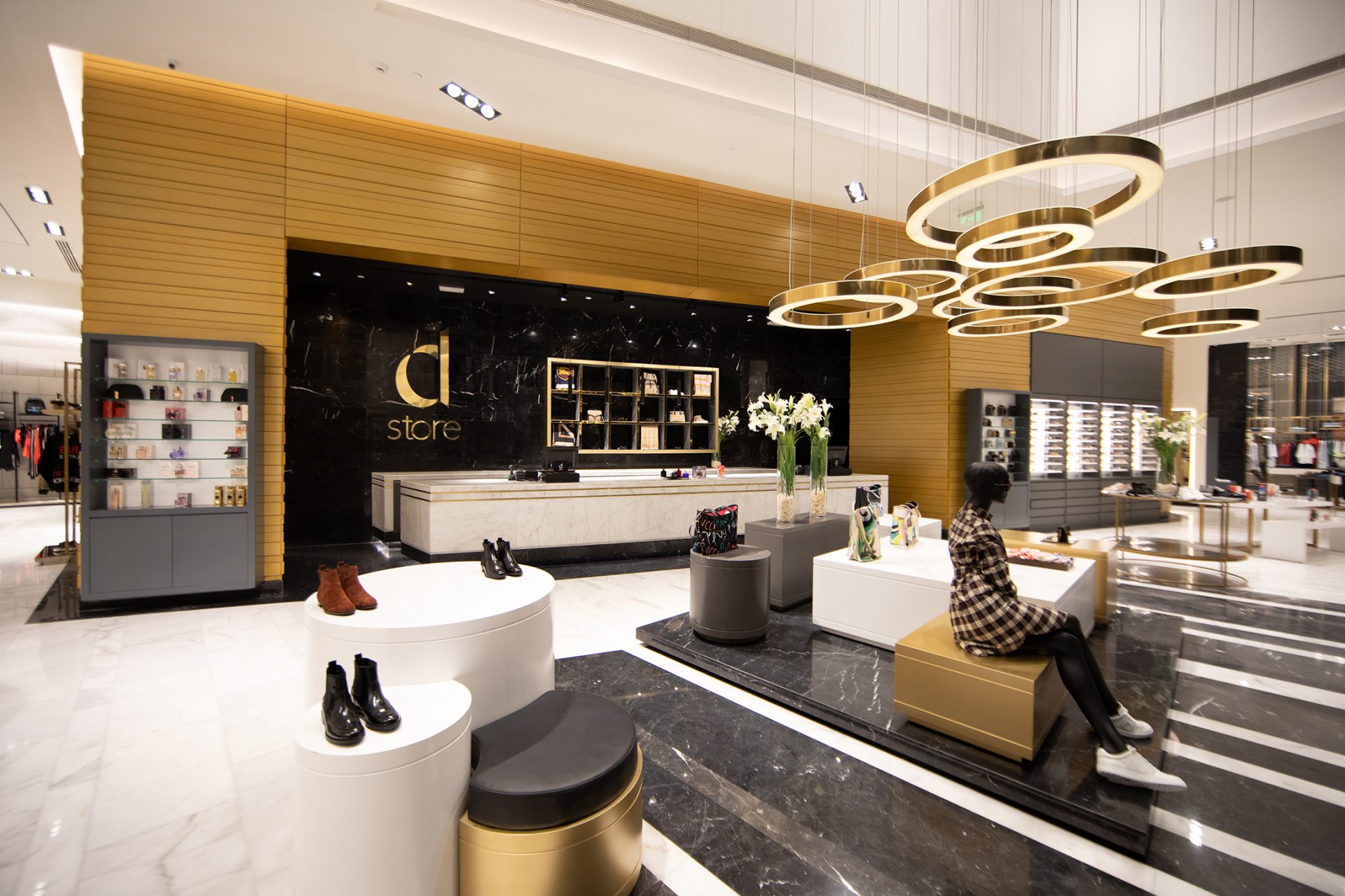 res7S6A5954 - Luxury Lifestyle Awards