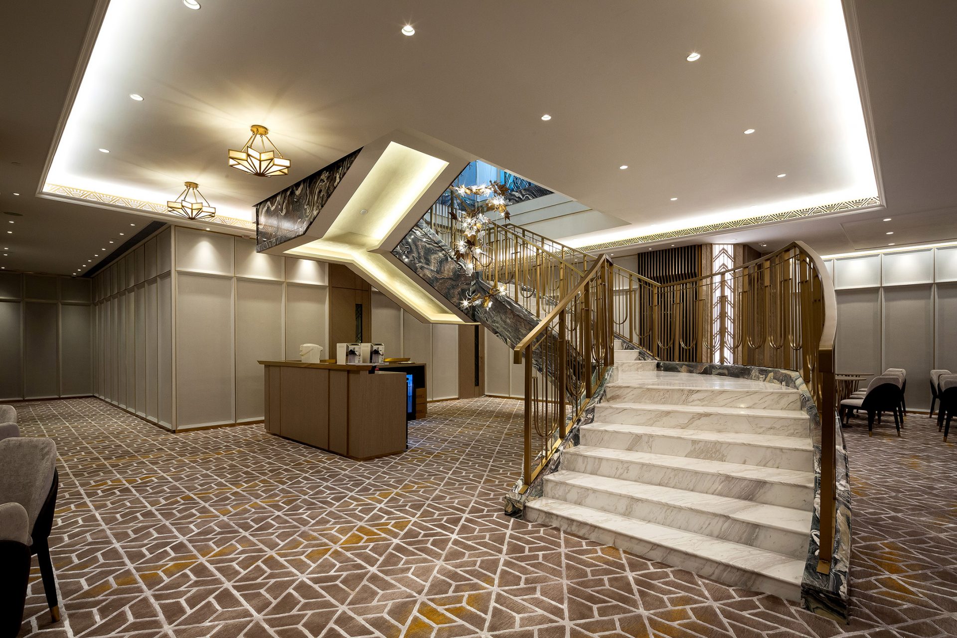 The Creation Of Luxurious, Modern Office Design with the Ultimate in ...