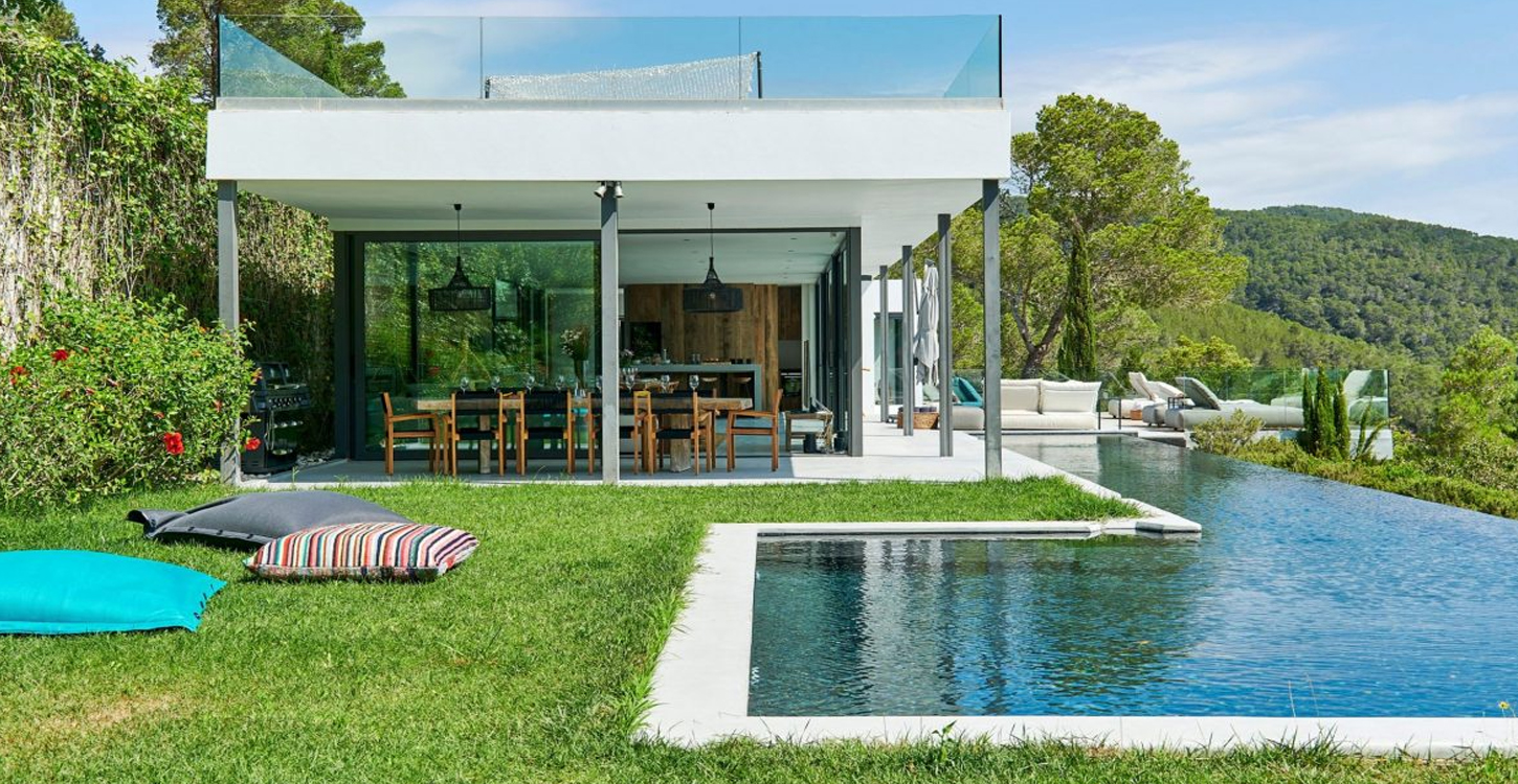 Beachfront Development - Luxury Lifestyle Awards