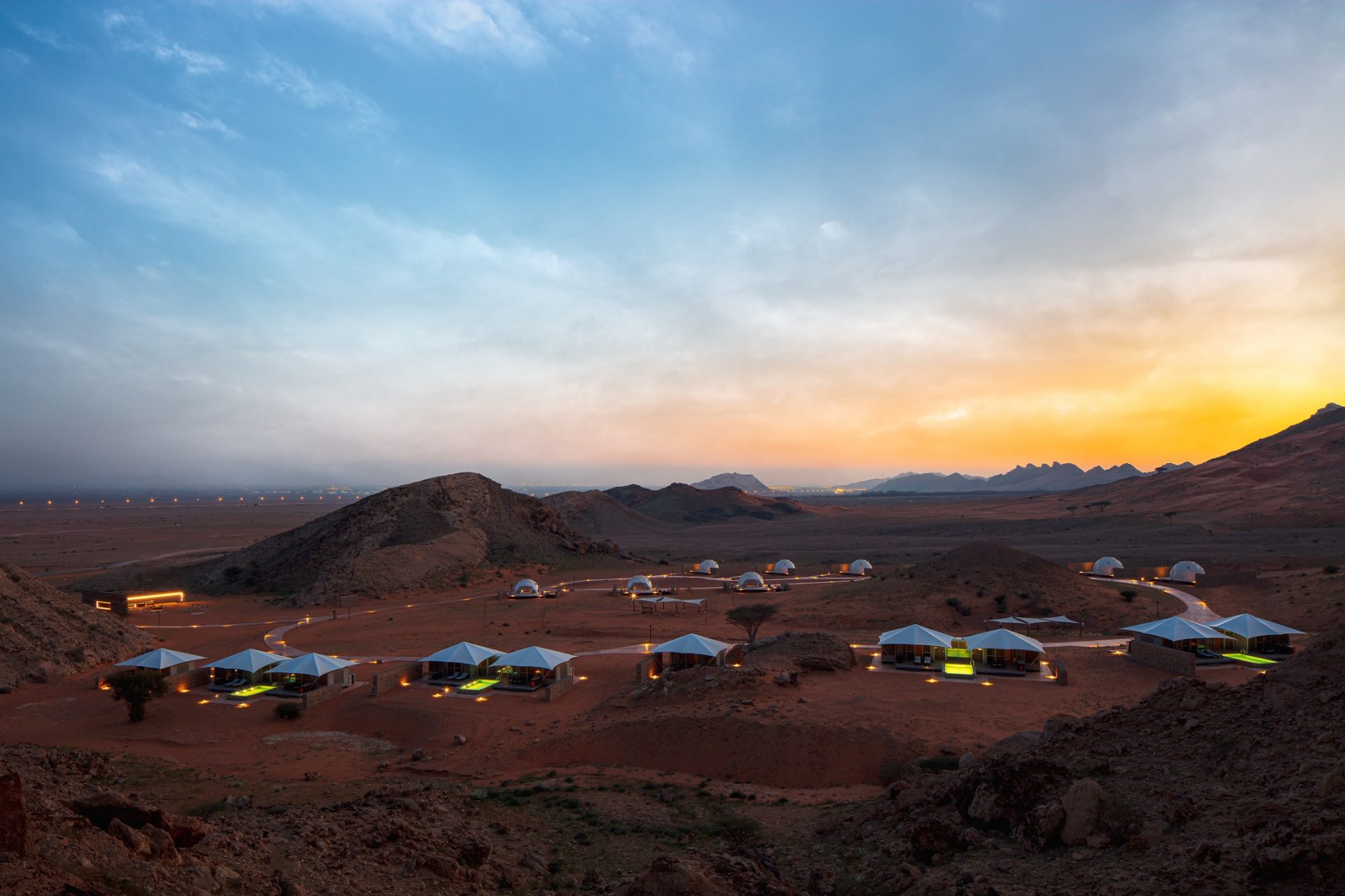 UAE Mysk Moon Retreat Awarded for Magnificent Luxury Tented Camp ...