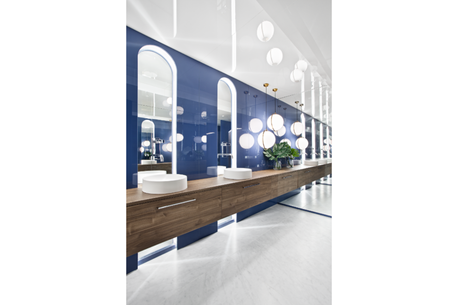 ALVIC’s Showroom by Studio Ruiz Velazquez - Luxury Lifestyle Awards