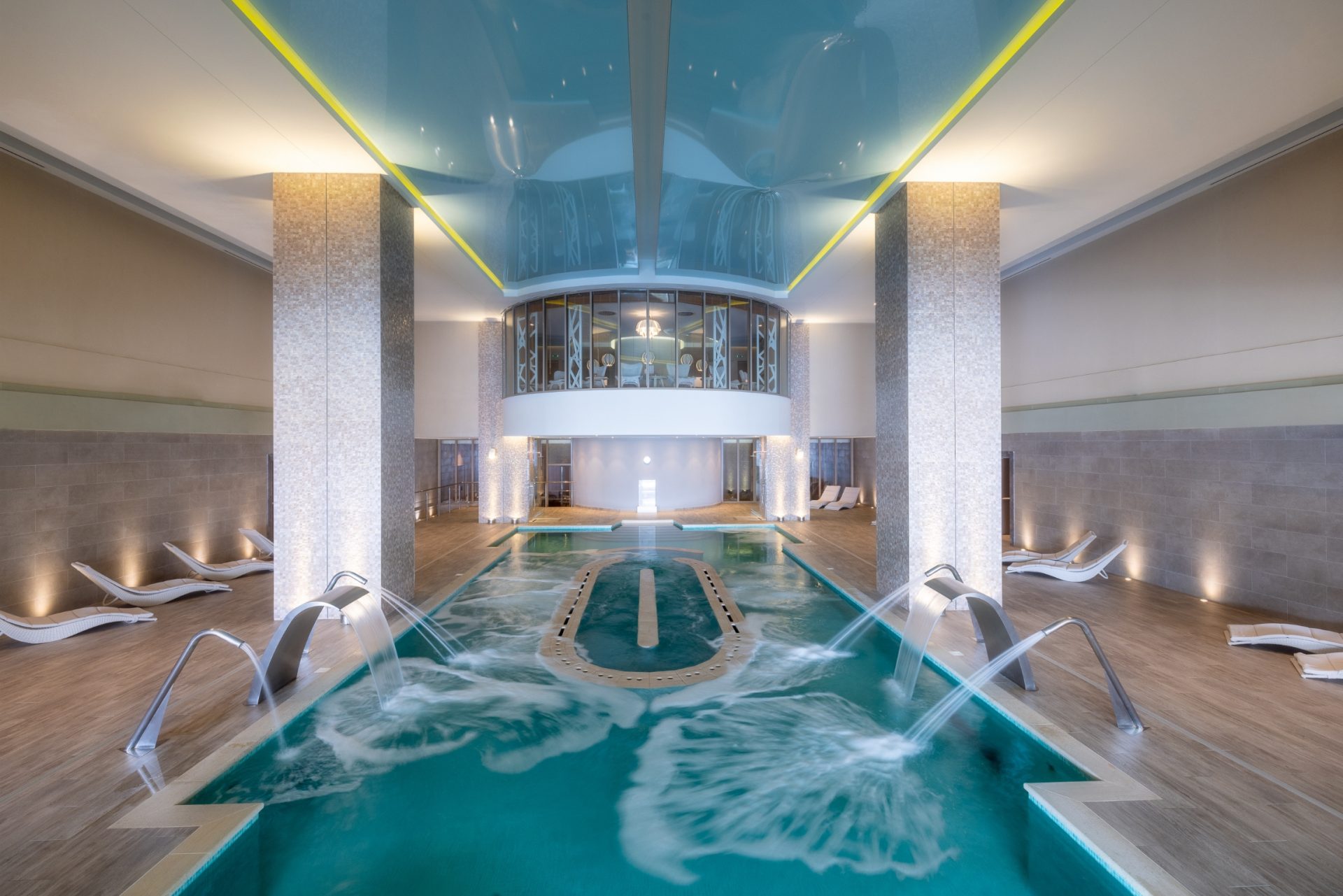 Embracing the Elements at the Naturally Magnificent Miraggio Thermal ...
