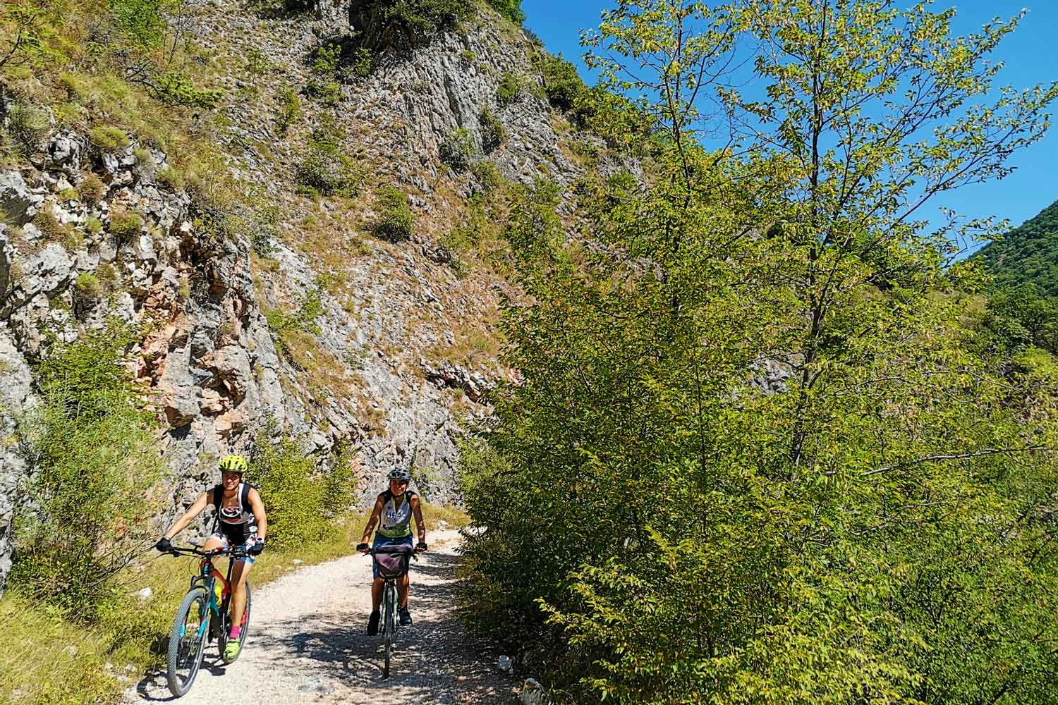 Marche Outdoor By Bicycle, Conquering The Third Paradise In Italy ...