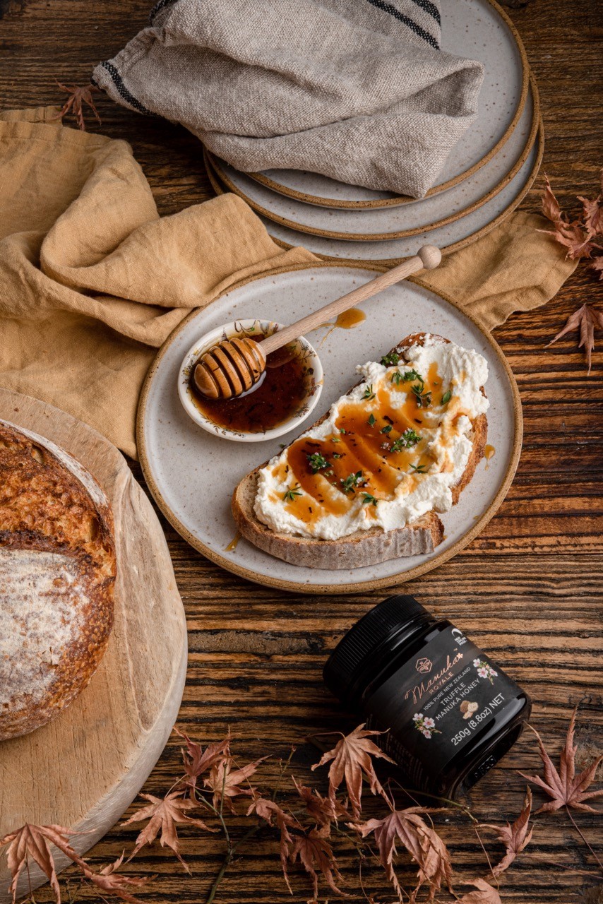 Discover the Best Luxury Honey in the World - Manuka Royale