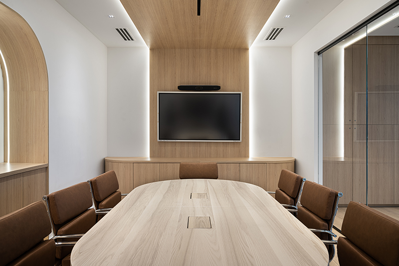 Bea Interiors Design - Luxury Lifestyle Awards