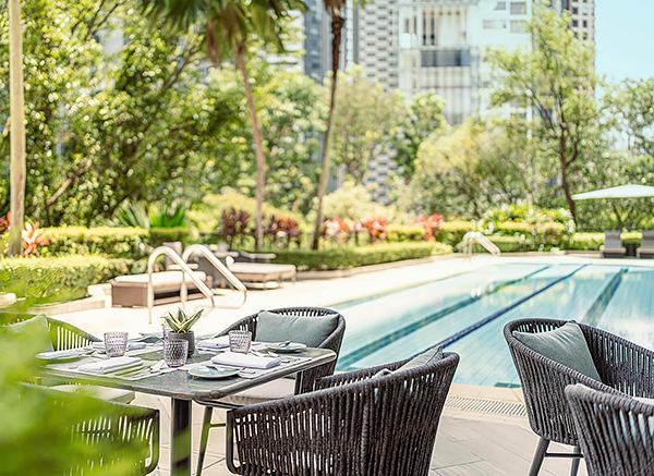 Peter Draminsky - Four Seasons Hotel Singapore - Luxury Lifestyle Awards