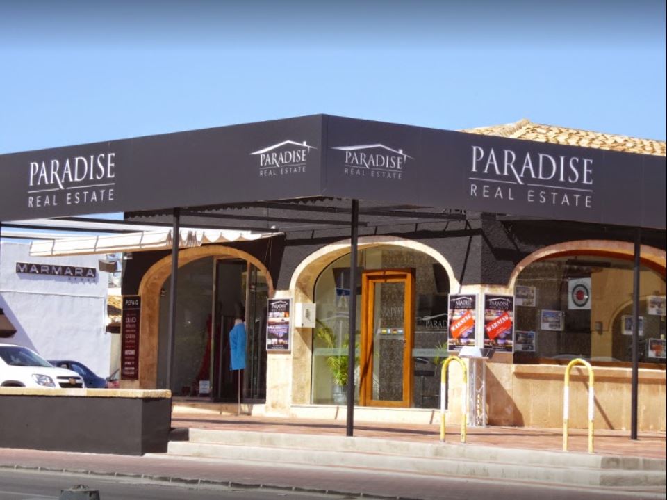 Paradise Real Estate - Luxury Lifestyle Awards