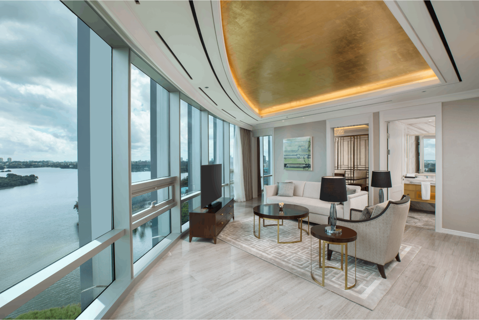 Best Luxury Hotel in Myanmar: LOTTE HOTEL YANGON
