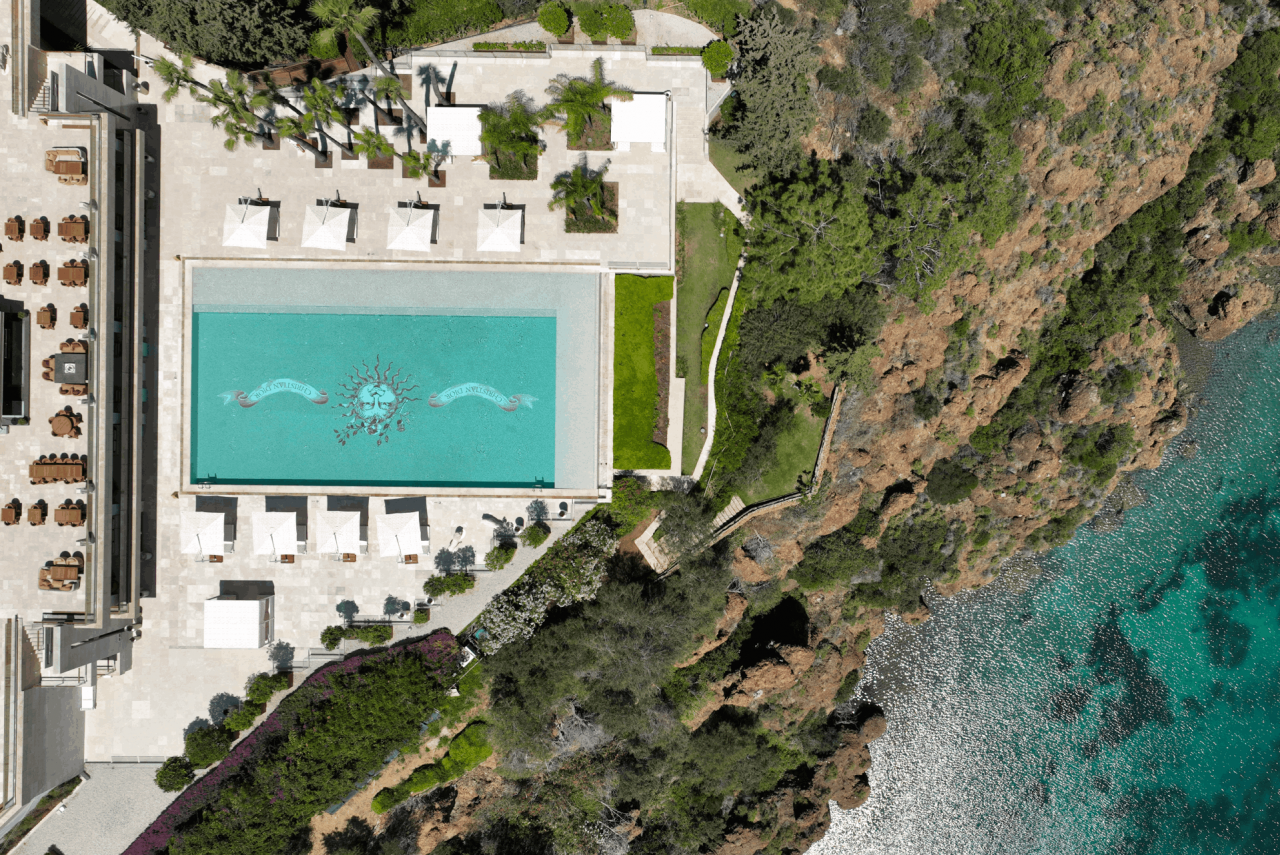 Experience Unparalleled Luxury at D Maris Bay | A Coastal Retreat