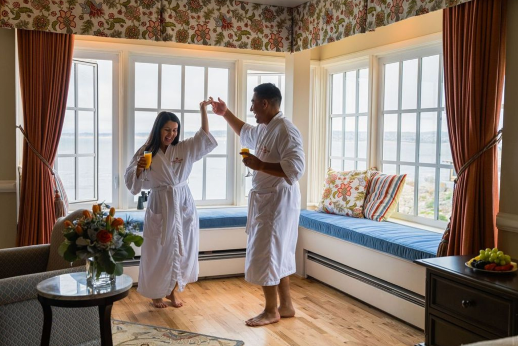 Spindrift Inn: Best Luxury Honeymoon Boutique Hotel