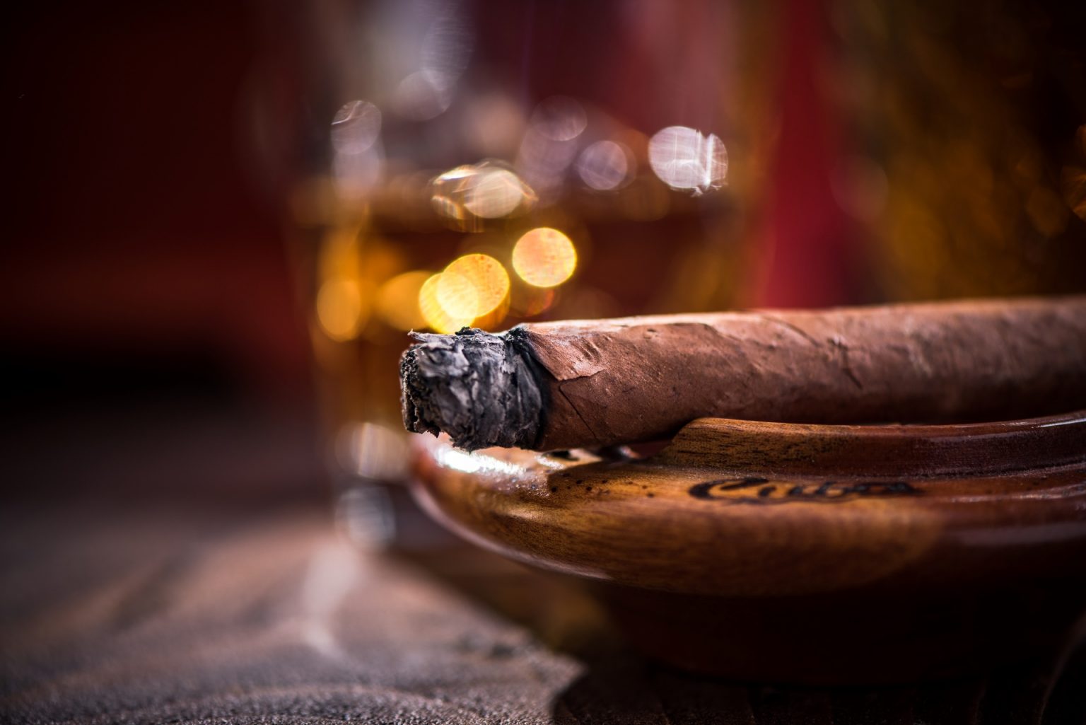 Top 10 Best Cigars in the World: Icons of Craftsmanship and Prestige ...