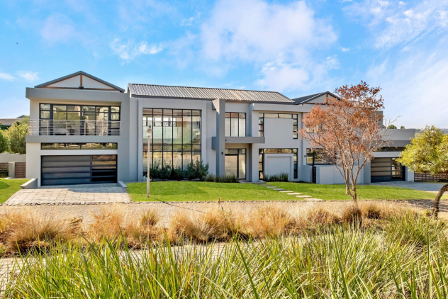 Byron Thomas Properties | Boutique Luxury Real Estate Agency